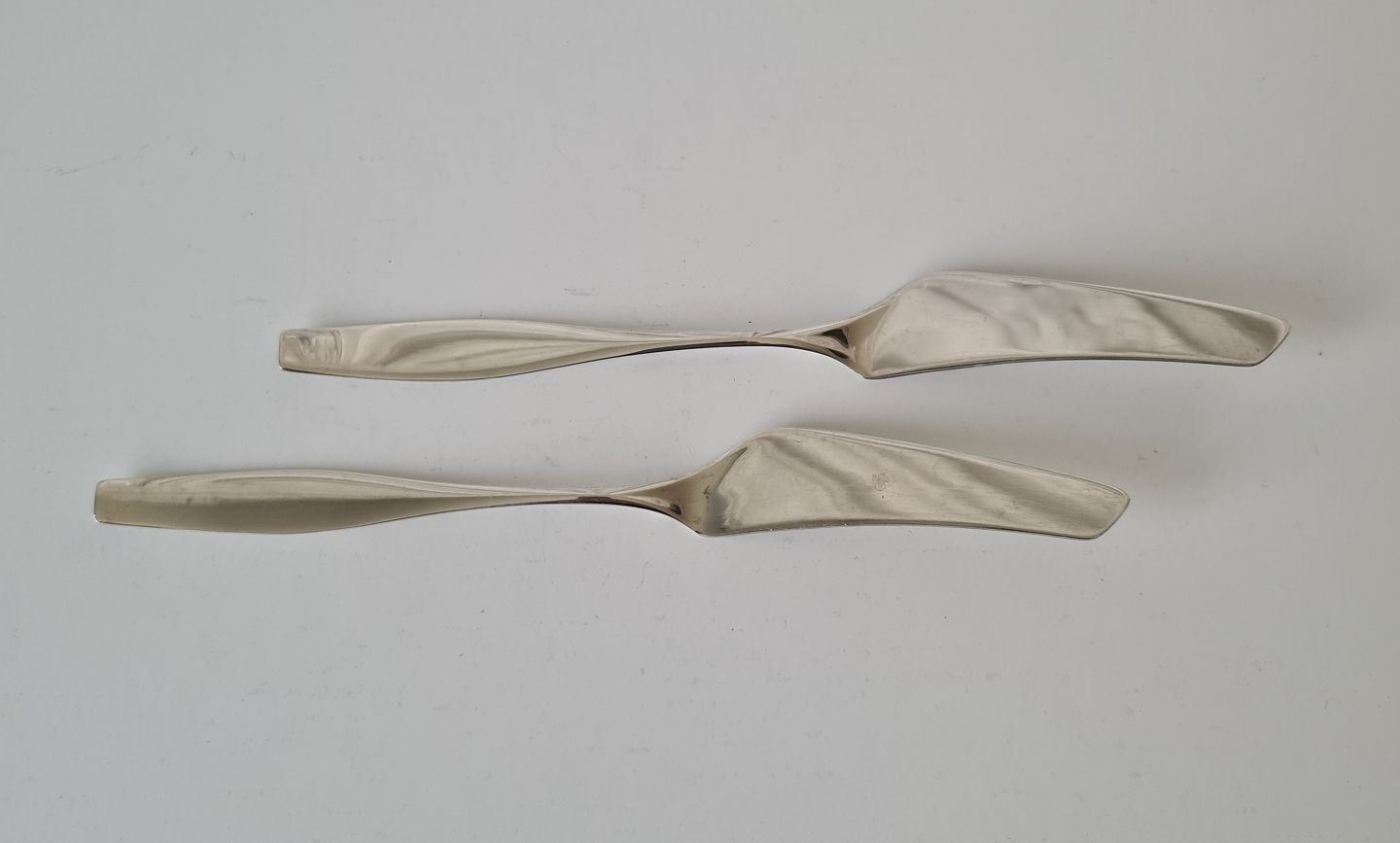 WorldAntique.net - Charlotte - Hans Hansen fish knife in sterling ...